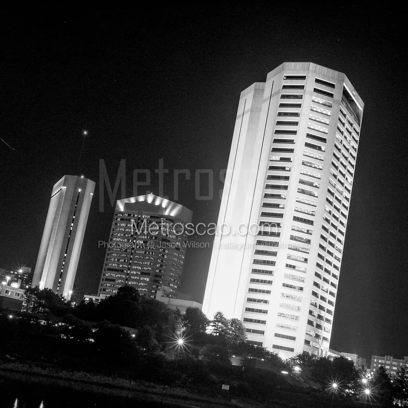 Columbus Pictures Black and White: The American Electric Power Building