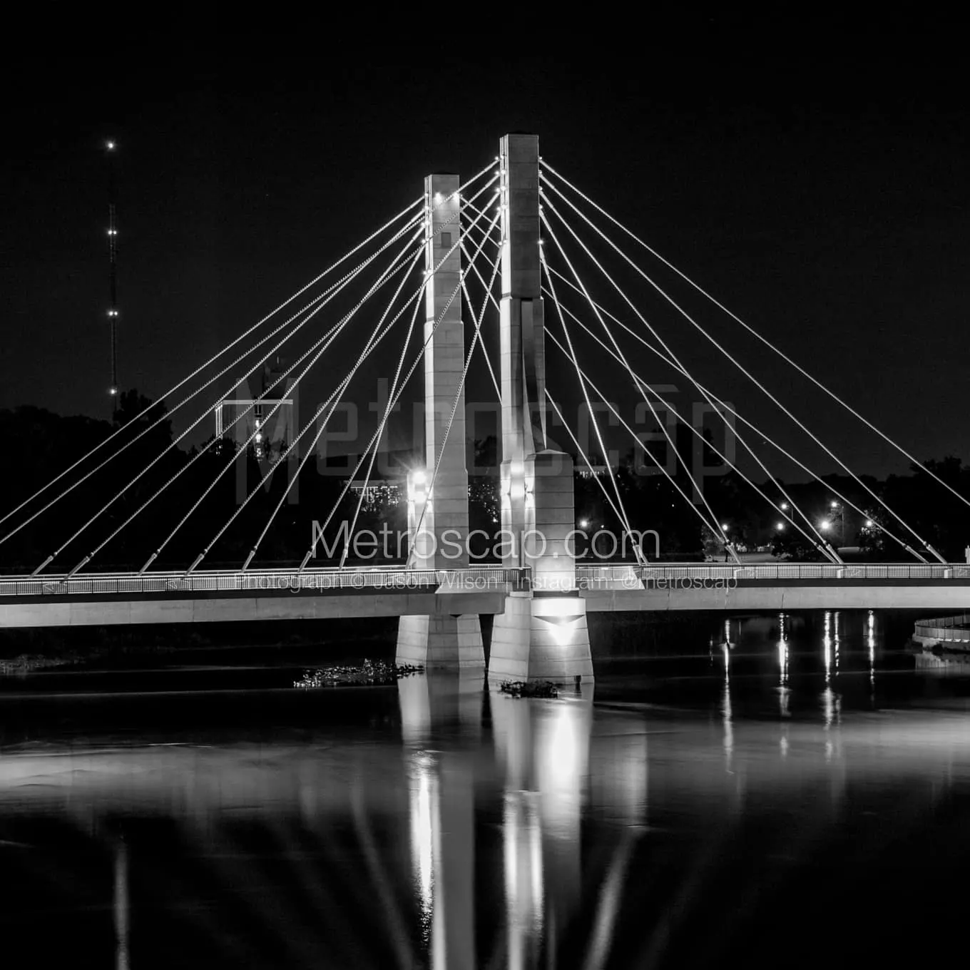 Columbus Pictures Black and White: The Lane Avenue Bridge over the ...